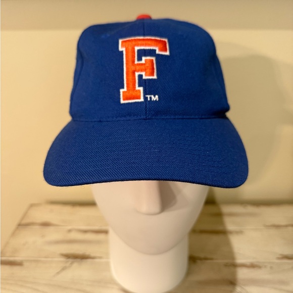 Top of the World | Accessories | Vintage University Of Florida Gators ...